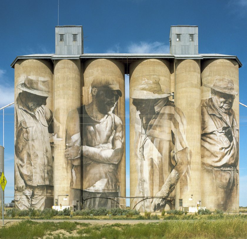 painting the silos - Mallee Routes